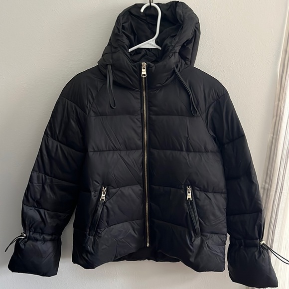 Zara | Jackets & Coats | Zara Basic Puffer Jacket Please Review Photos ...